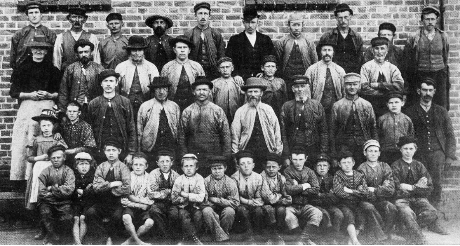 Barnearbeiderne jobbet 15 timers skift – Mykles.com: Om folk før oss